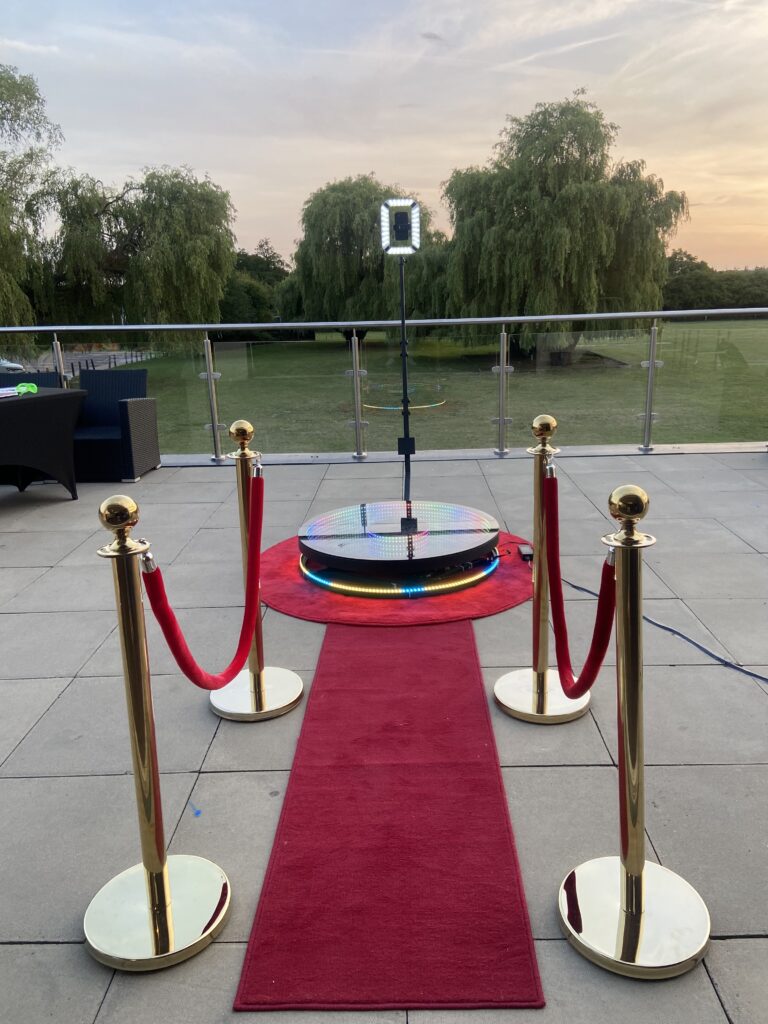 HarveysBooth - Party Entertainment Services